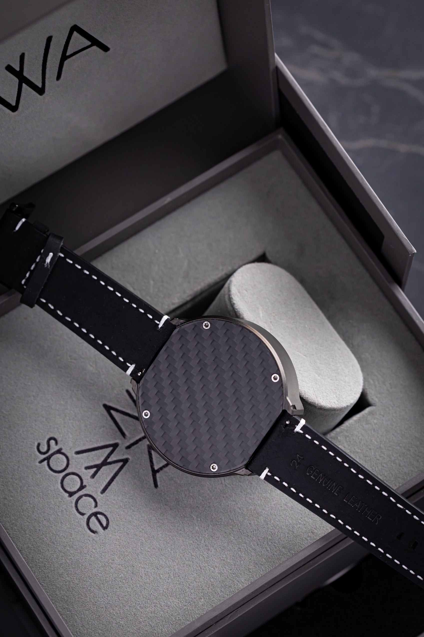 NIWA Nixie watch V 2.0 - Titanium moon gray case. – NIWA Watches store