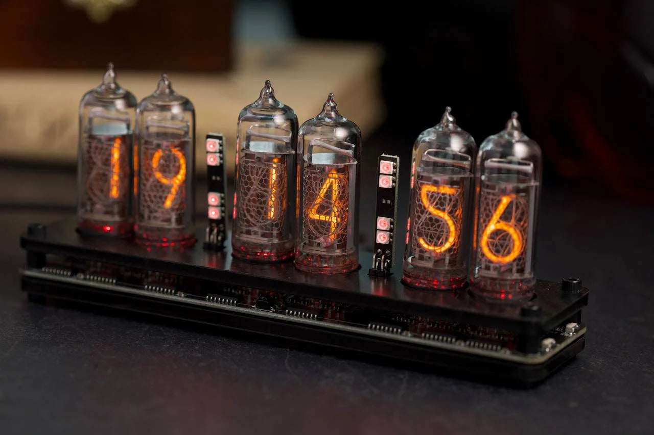 IN-14 6- digits Nixie clock. Carbon fiber cover case. With installed t ...